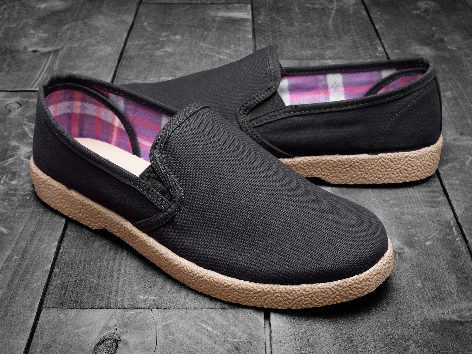 The Wino Slip On - Black/Gum Shoes – Kingston Union MFG